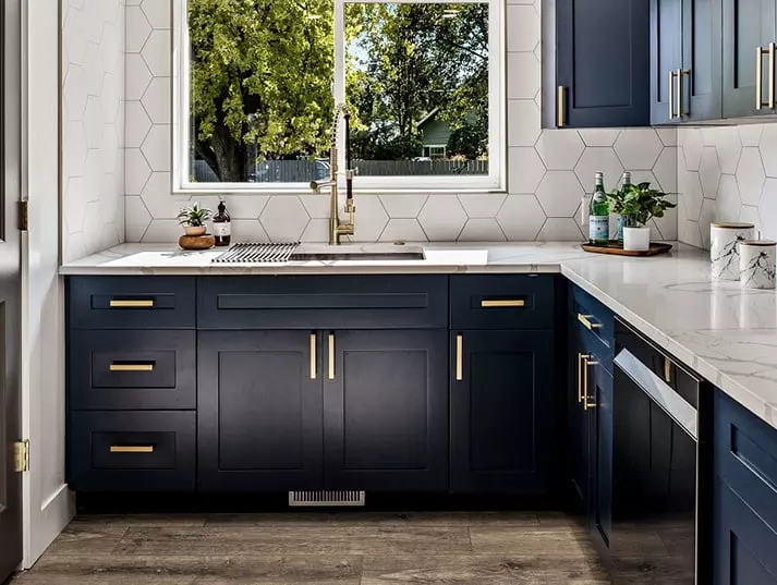 Recessed Panel Cabinets – What Are They and Why Are They Popular?